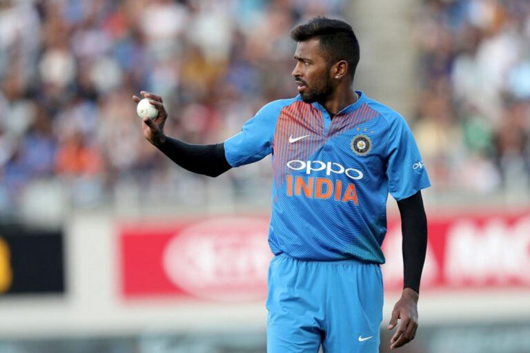 HARDIK PANDYA BIOGRAPHY: FAMILY, CRICKET CAREER