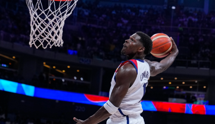 How to Shoot a Basketball : Step-by-Step Guide - sportston